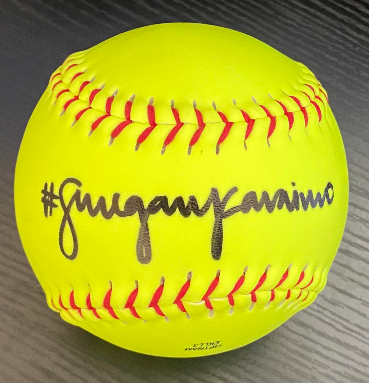 autographed softball – shopvalubrand